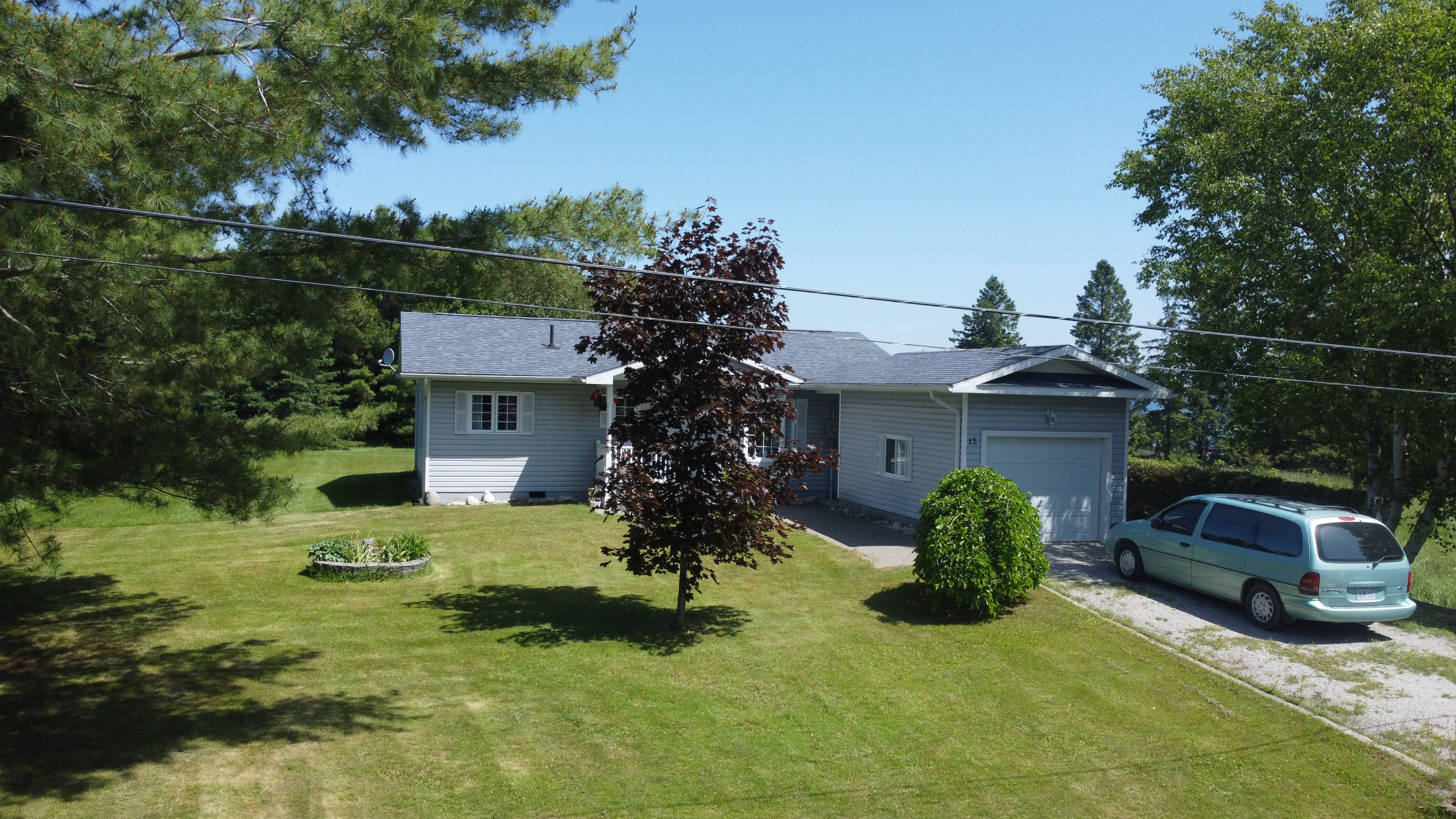 12 Islandview Trail - Mindemoya